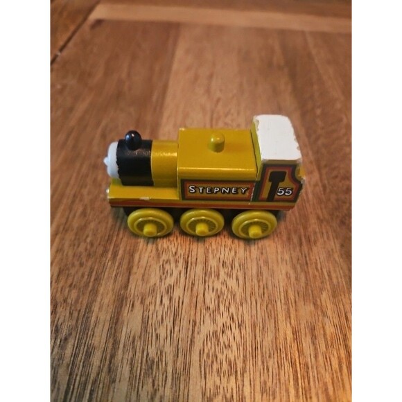 Thomas & Friends | Toys | Stepney Wooden Train Thomas And Friends ...